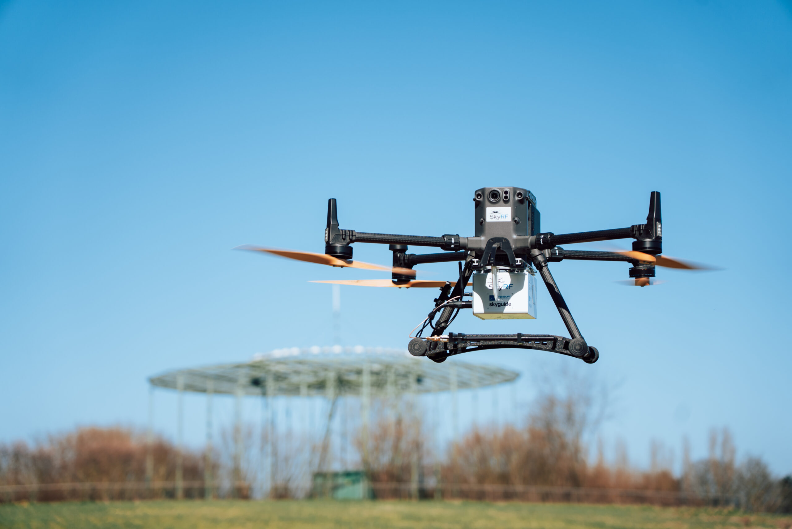 CNS Drone SkyRF® live measurement - Intersoft Electronics